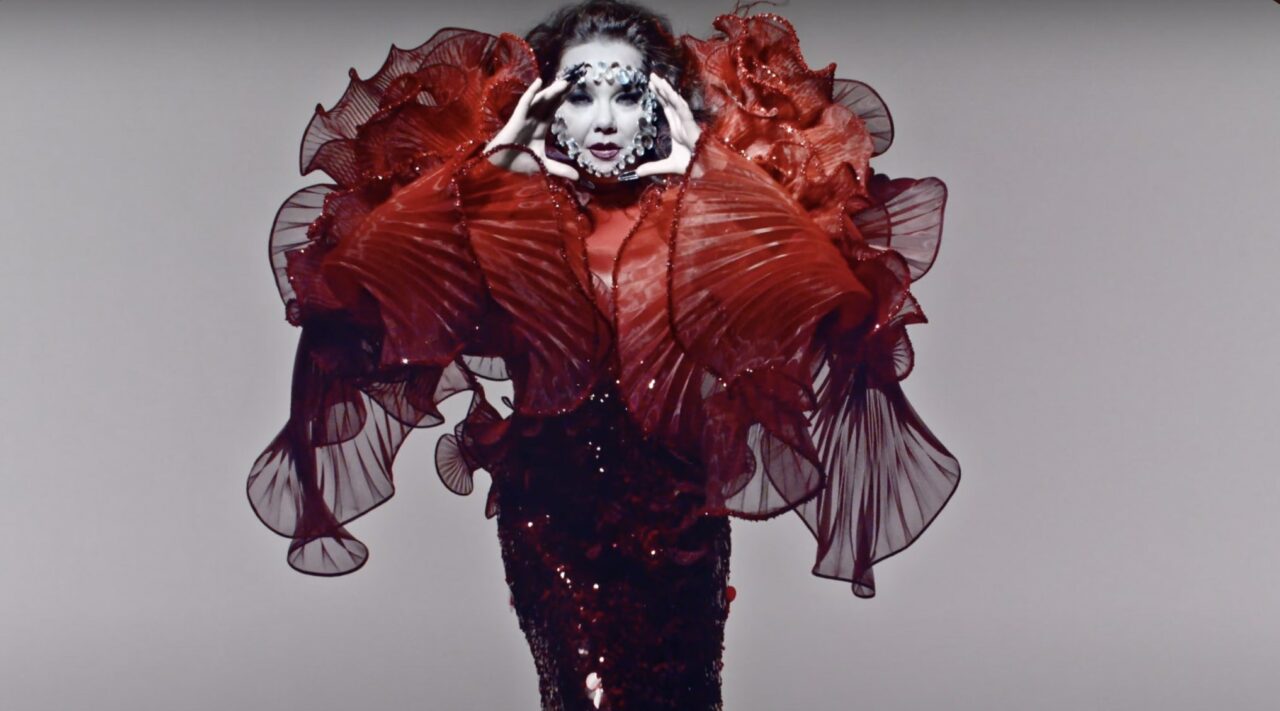 FLOOD - Björk Shares an Avant-Garde Vision of Love in Video for New ...